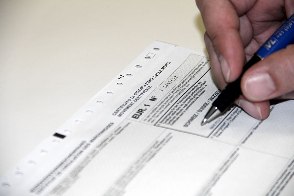 Leeres EUR1 Formular - eur1.ch Informationen zu EUR1 bestellen